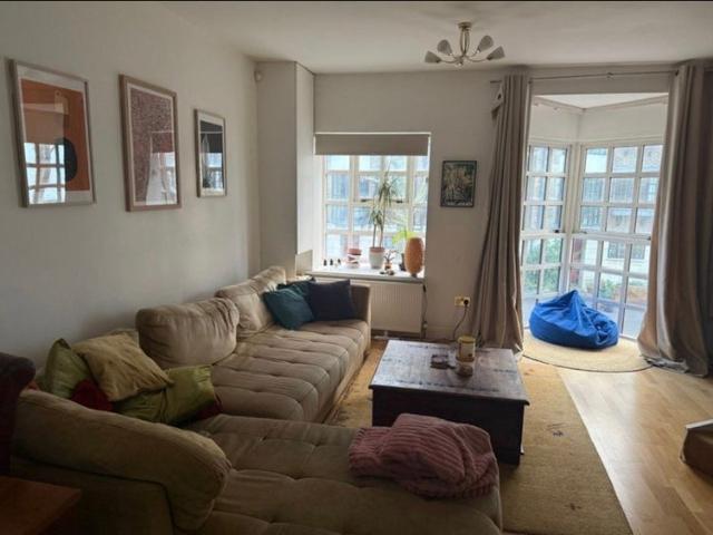 Room at Rope Street, Greater London