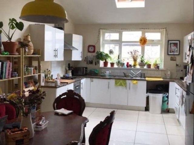 Room at Rowan Avenue, Manchester