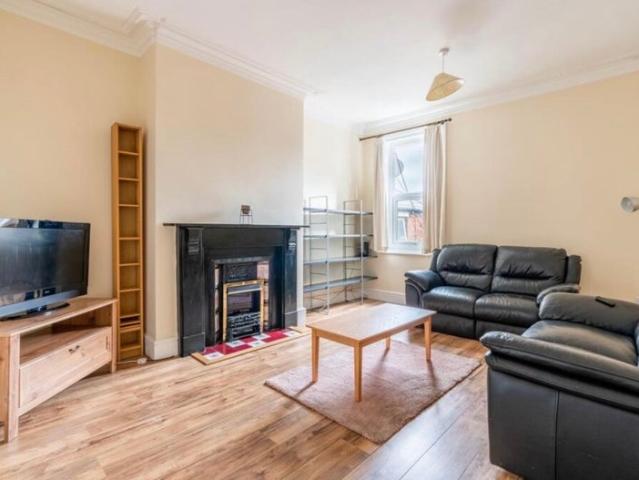 Room at Rothbury Terrace, Newcastle upon Tyne