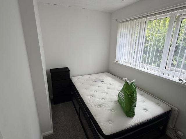 Room at Rotherfield Square, Sunderland
