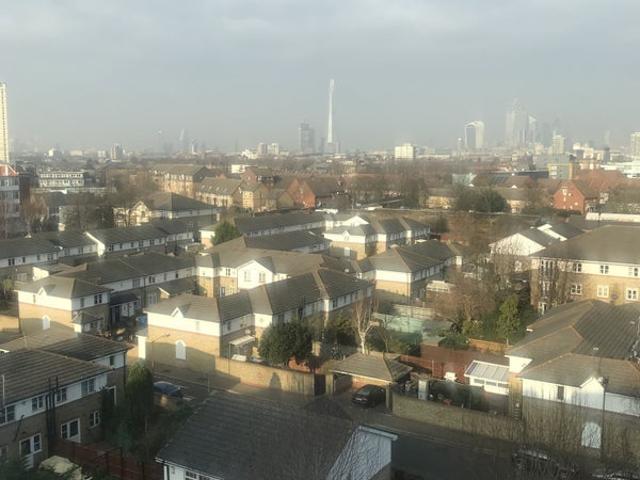 Room at Rotherhithe New Road, Greater London