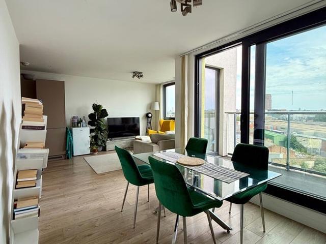 Room at Rotherhithe New Road, Greater London