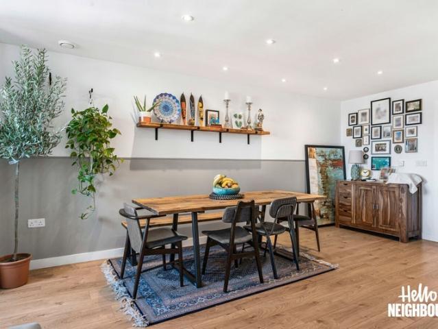 Room at Rotherhithe New Road, Greater London