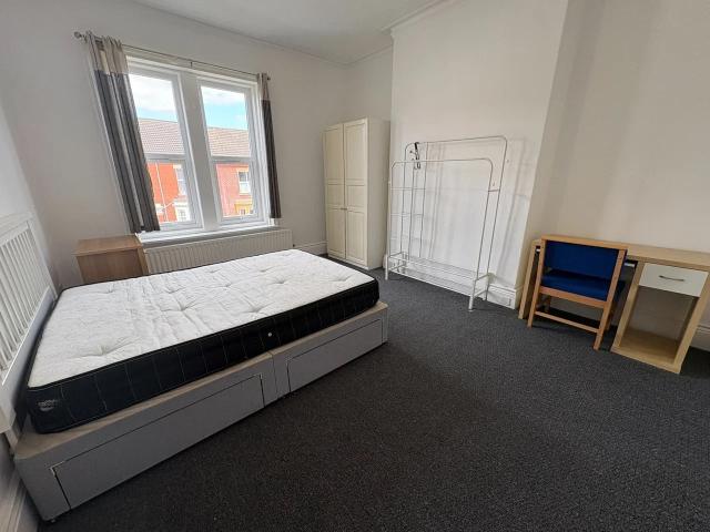 Room at Roxburgh Terrace, North Tyneside