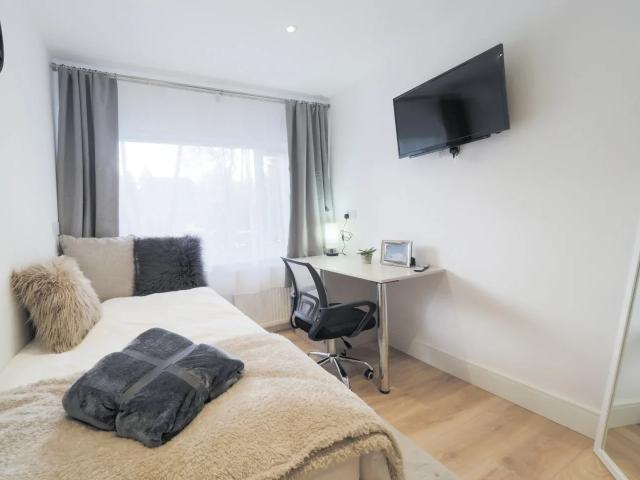 Room at Roxeth Hill, Greater London