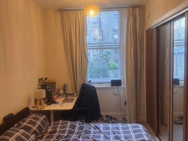 Room at Royal Crescent, City of Edinburgh