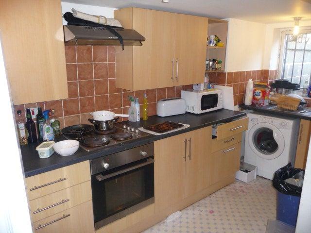 Room at Royal Park Avenue, Leeds