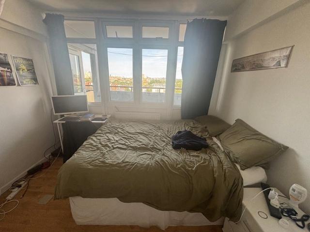 Room at Royal Road, Greater London