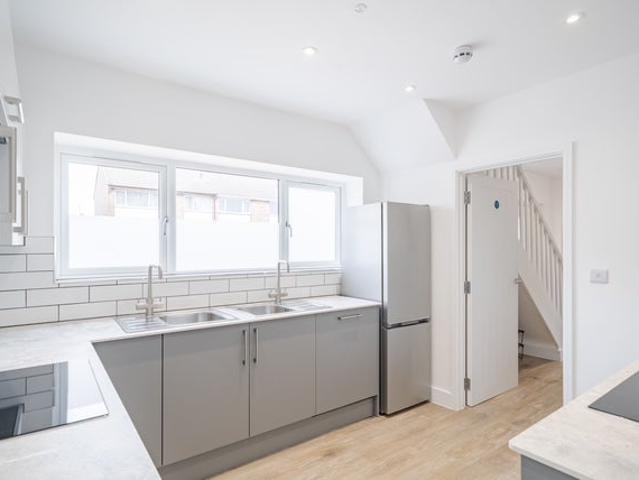 Room at Roycroft Road, Filton