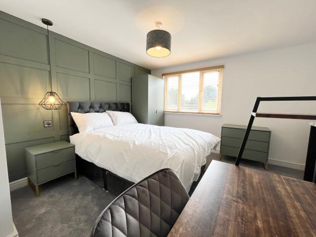 Room at St Margarets Road, Peterborough