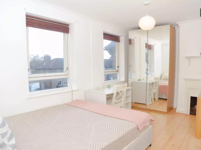 Room at St Mark's Road, Greater London