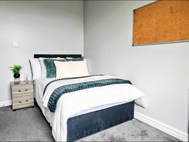 Room at St Mark's Road, Preston