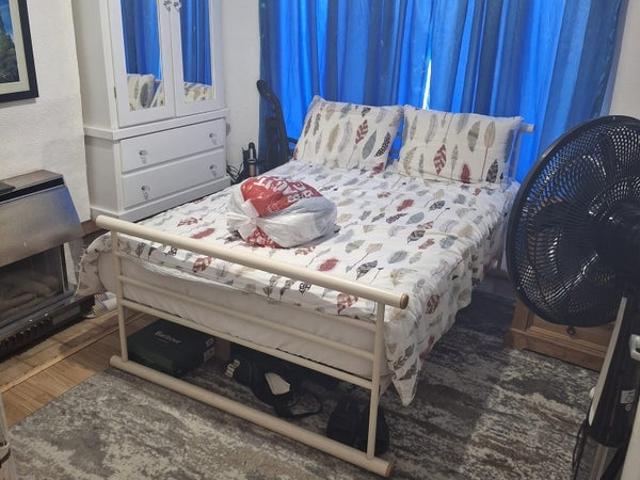 Room at St Mary's Road, Greater London