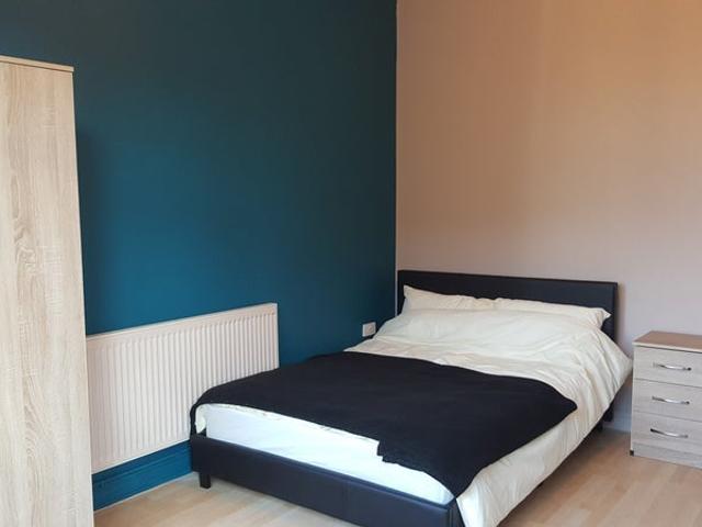 Room at St Marys Road, Sandwell
