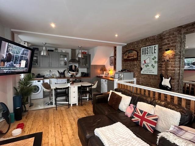 Room at St. Olaf's Road, Greater London