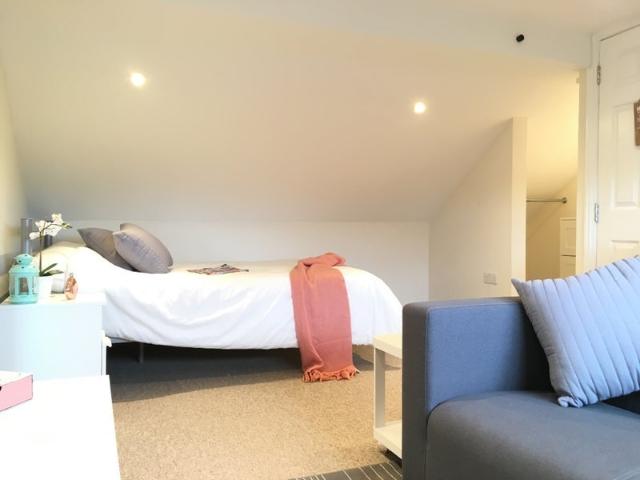 Room at St Augustine's Avenue, Greater London