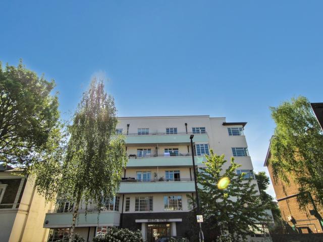 Room at St Albans Road, Greater London