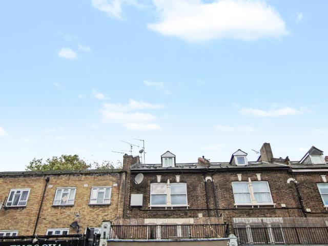 Room at St Albans Road, Greater London