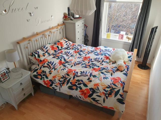 Room at St Andrew's Square, Glasgow