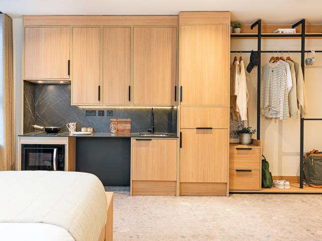 Room at St. Ann Street, Manchester