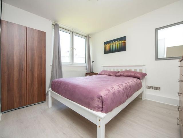 Room at St Anns Road, Greater London
