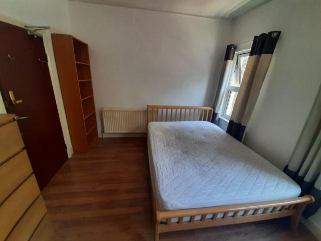 Room at St Dunstan's Road, Greater London