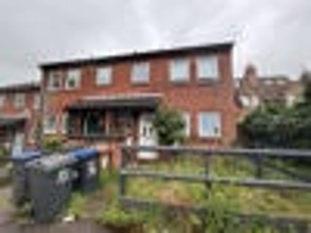 Room at St Etheldreda's Drive, Welwyn Hatfield
