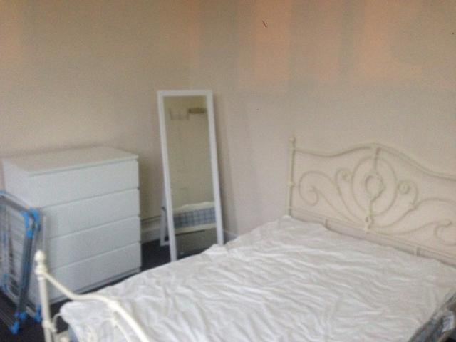 Room at St Helen's Road, Royal Leamington Spa