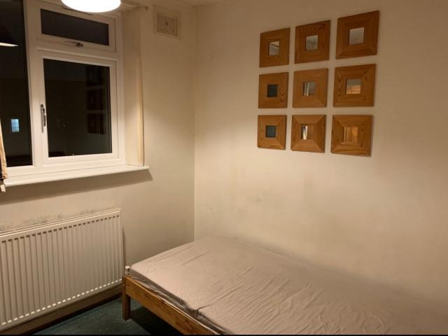 Room at St. Helier Avenue, Greater London