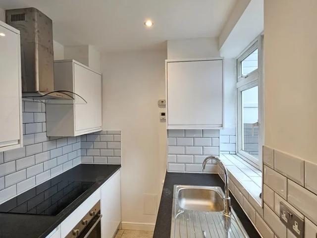 Room at St. Helier Avenue, Greater London