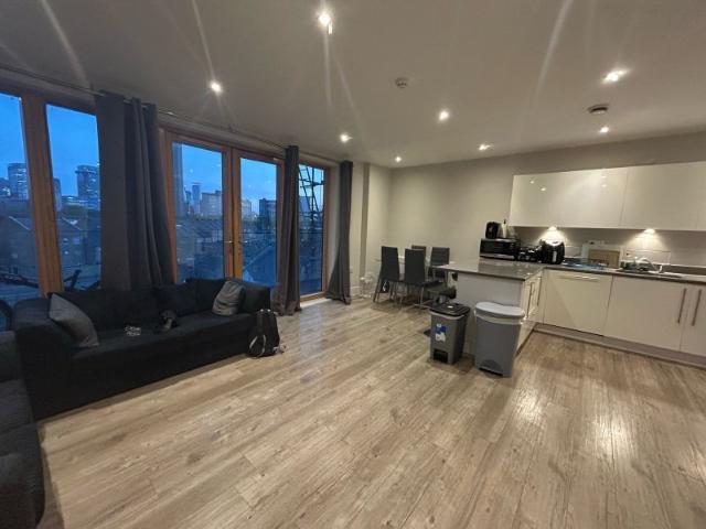 Room at St Ives Place, Greater London