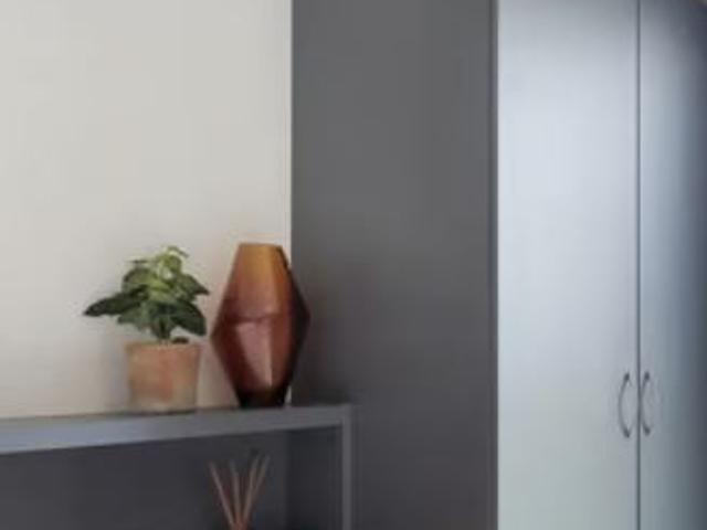Room at St James Road, Glasgow