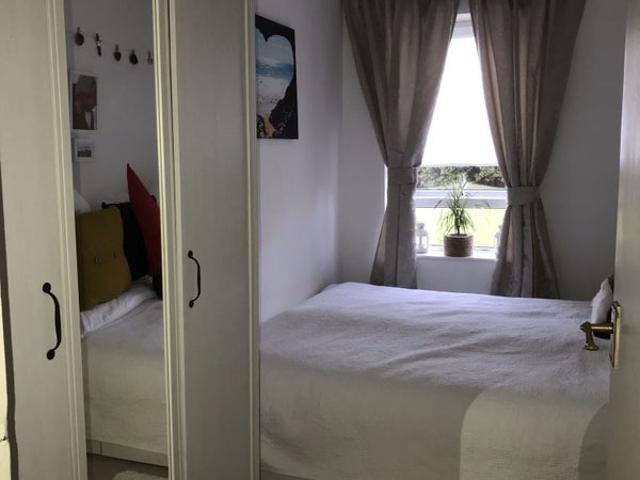 Room at St James Road, Greater London