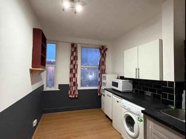 Room at St James Street, Greater London
