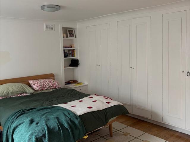 Room at St. John Street, Greater London