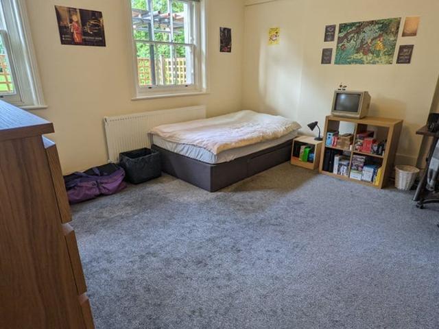 Room at St John's Park, Greater London