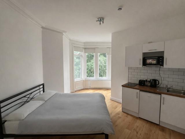 Room at St John's Road, Bournemouth