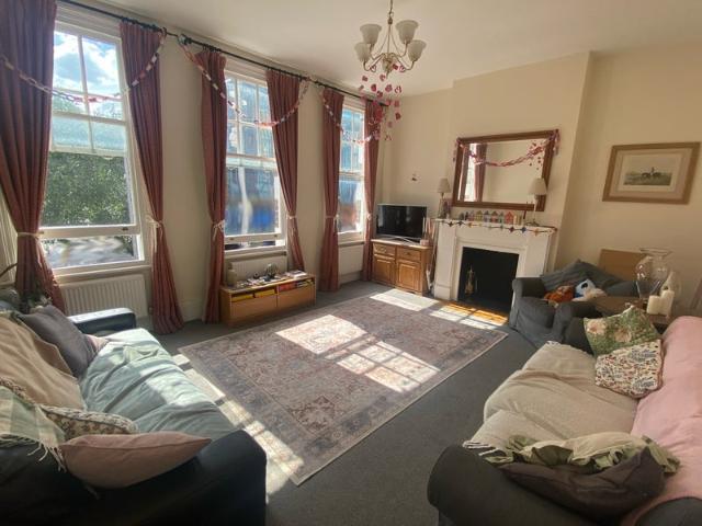 Room at St. John's Road, Greater London