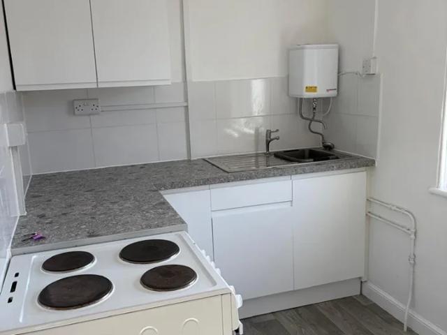 Room at St Johns Street, Teignbridge