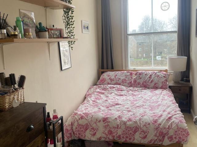 Room at St. Paul's Road, Greater London