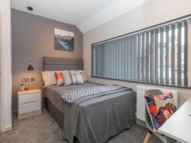 Room at St Pauls Road, Sandwell