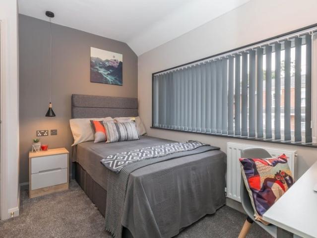 Room at St Pauls Road, Sandwell