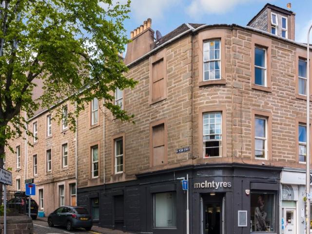 Room at St Peter Street, Dundee