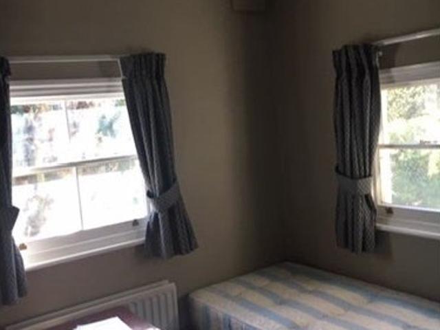 Room at St Stephen's Gardens, London