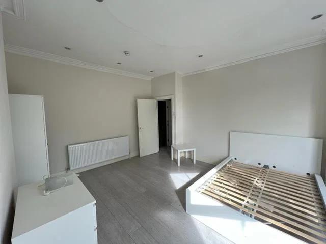 Room at St. Stephen's Road, Greater London
