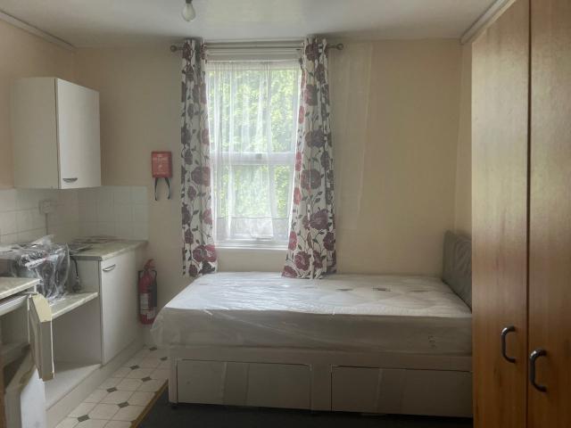 Room at St. Stephen's Road, Greater London