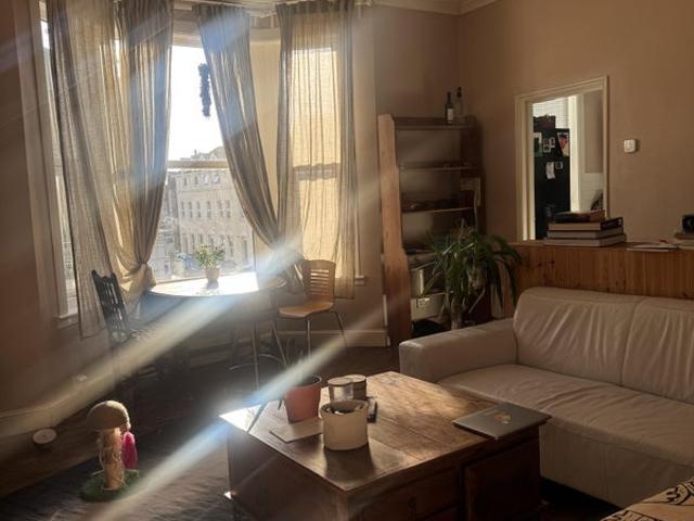 Room at St. Swithun's Road, Greater London
