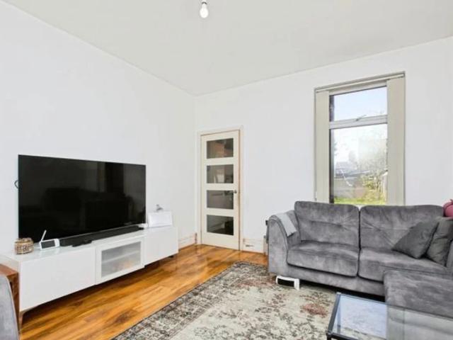 Room at St Thomas Road, Derby