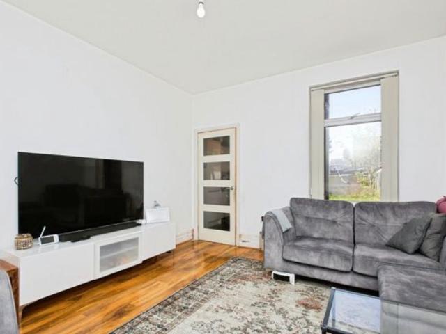 Room at St Thomas Road, Derby