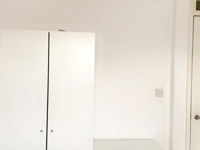 Room at St Thomas's Court, Coventry